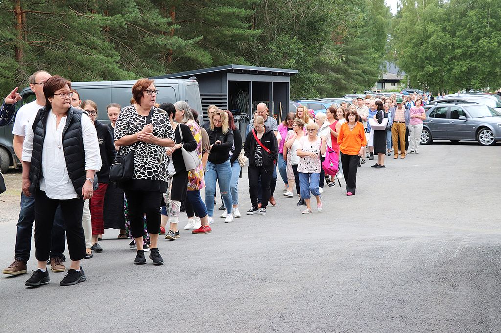 Kankurien myyntipäivät sai pitkän jonon aikaan: ”Kerrankin ...