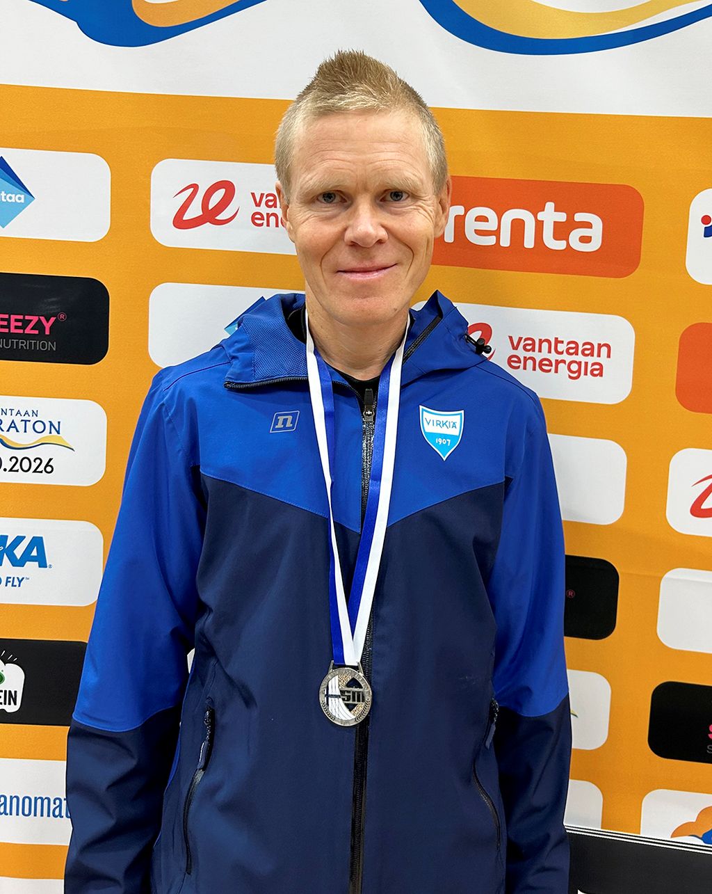 Matti Taini uusi SM-hopean Vantaalla | Lapuan Sanomat