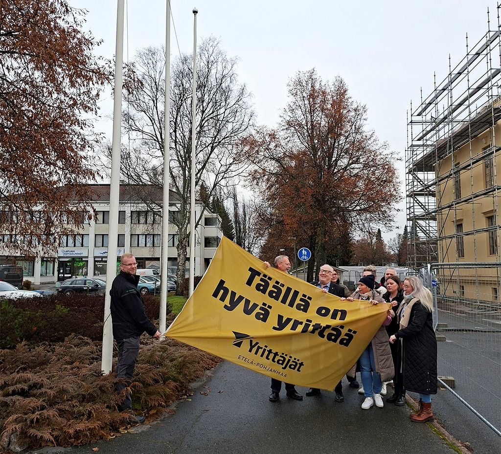 Kultaista liputusta yrittäjäystävällisyydestä | Lapuan Sanomat